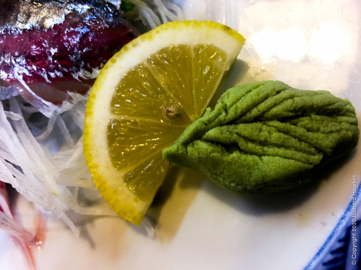 Sashimi dinner - Roamad