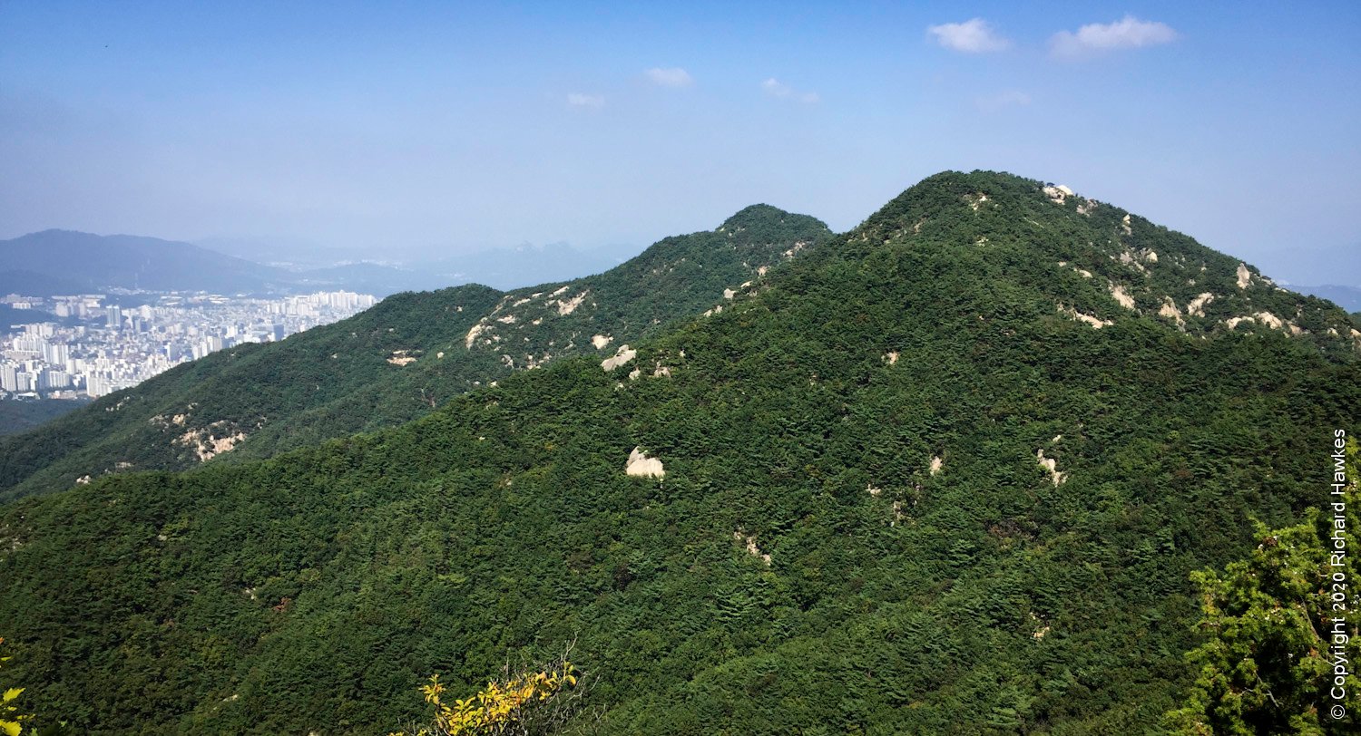 Hiking Suraksan 수락산 north to south - Roamad