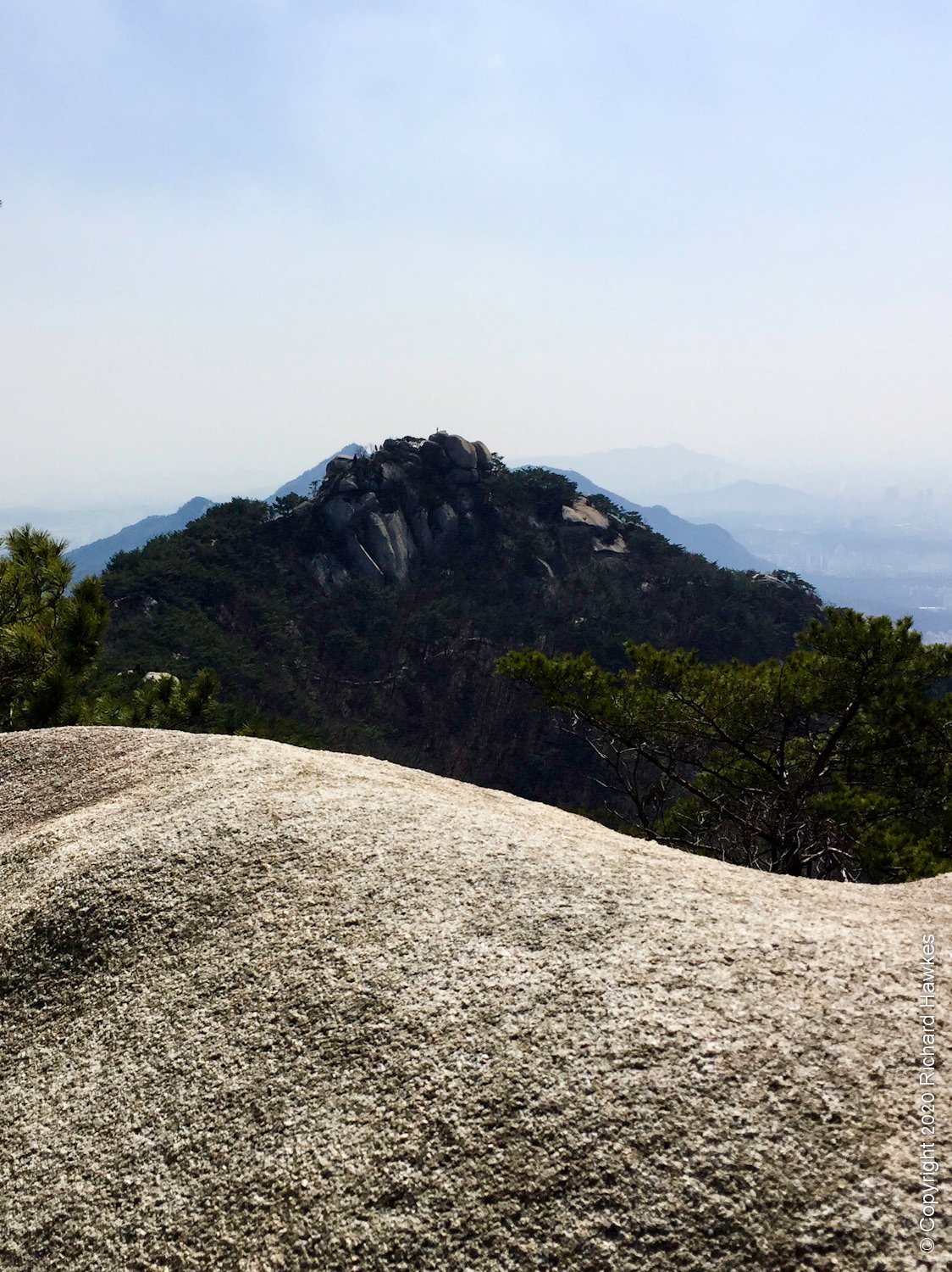 Suraksan revisited 수락산 south to north - Seoul - Roamad